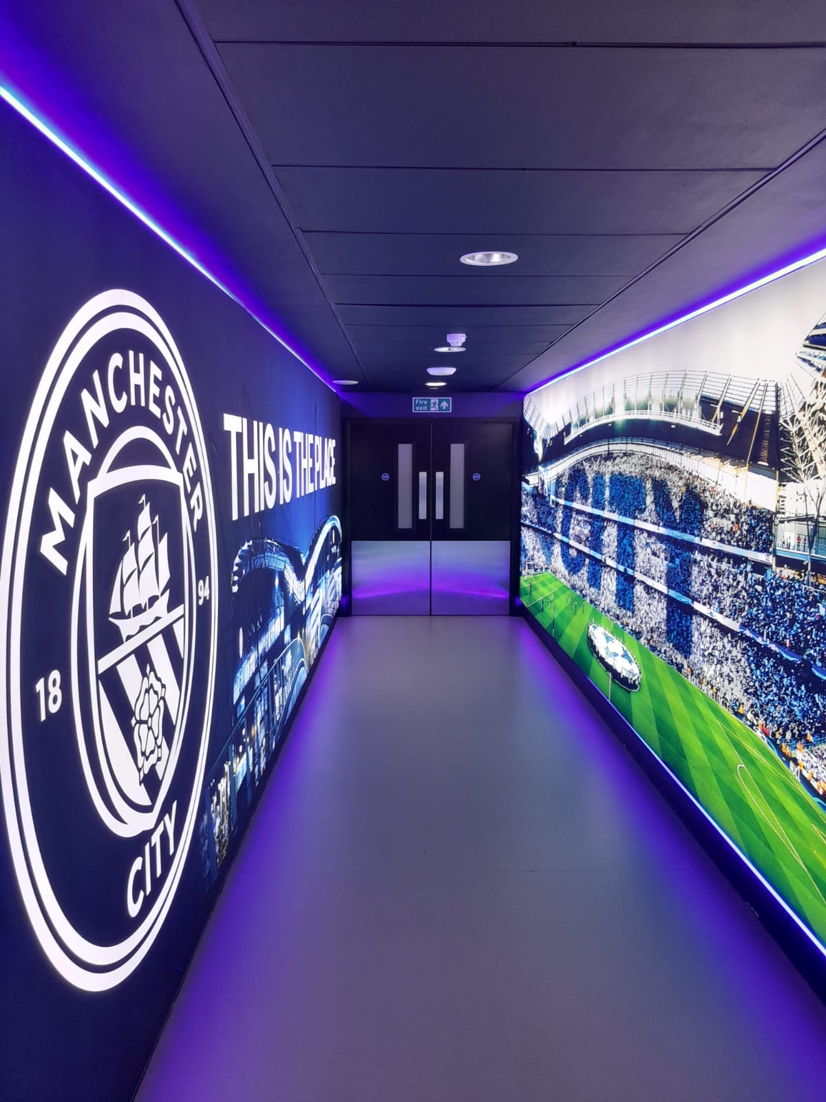 UK Football Experiences - Premier League - FTI SportsTours